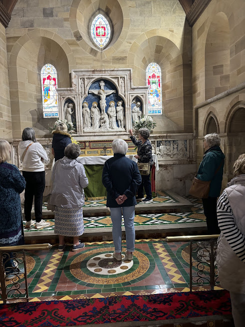 Driffield Wolds visit to two of the Sykes Churches | The Arts Society